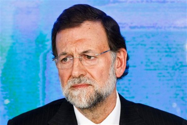 Rajoy vaticina tiempos difíciles en España; reducirá presupuesto | La ...