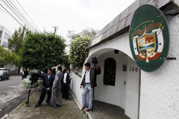 embajada de panama | La República EC