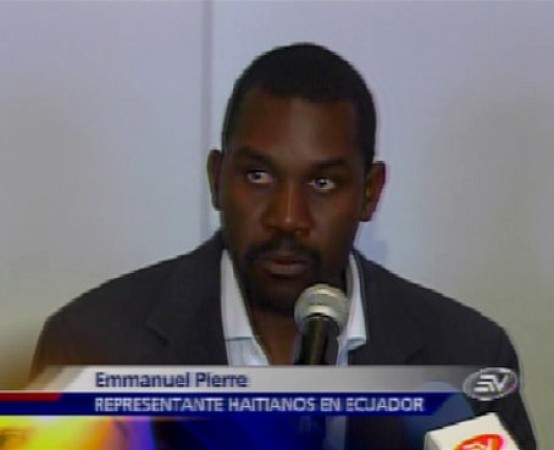 Haitianos piden que Ecuador les de visa y denuncian abusos | La ...