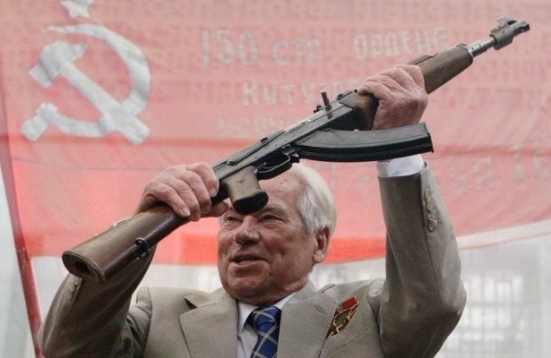 Kaláshnikov, el padre del legendario fusil AK-47 | La República EC