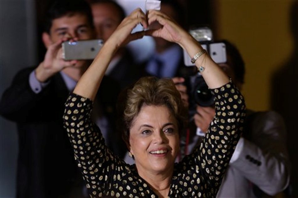 Dilma Rousseff se recluye mientras sus ministros analizan el proceso en ...