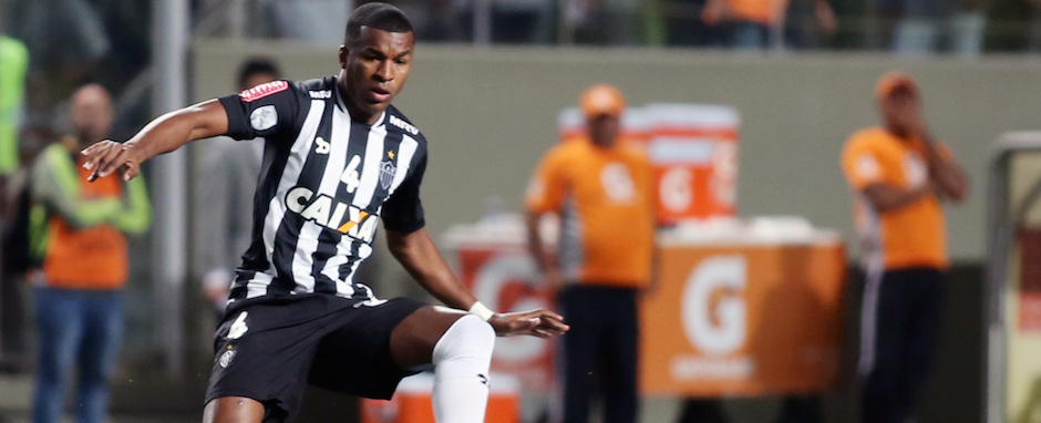 El Mineiro de Erazo y Cazares avanza en la Libertadores | La República EC