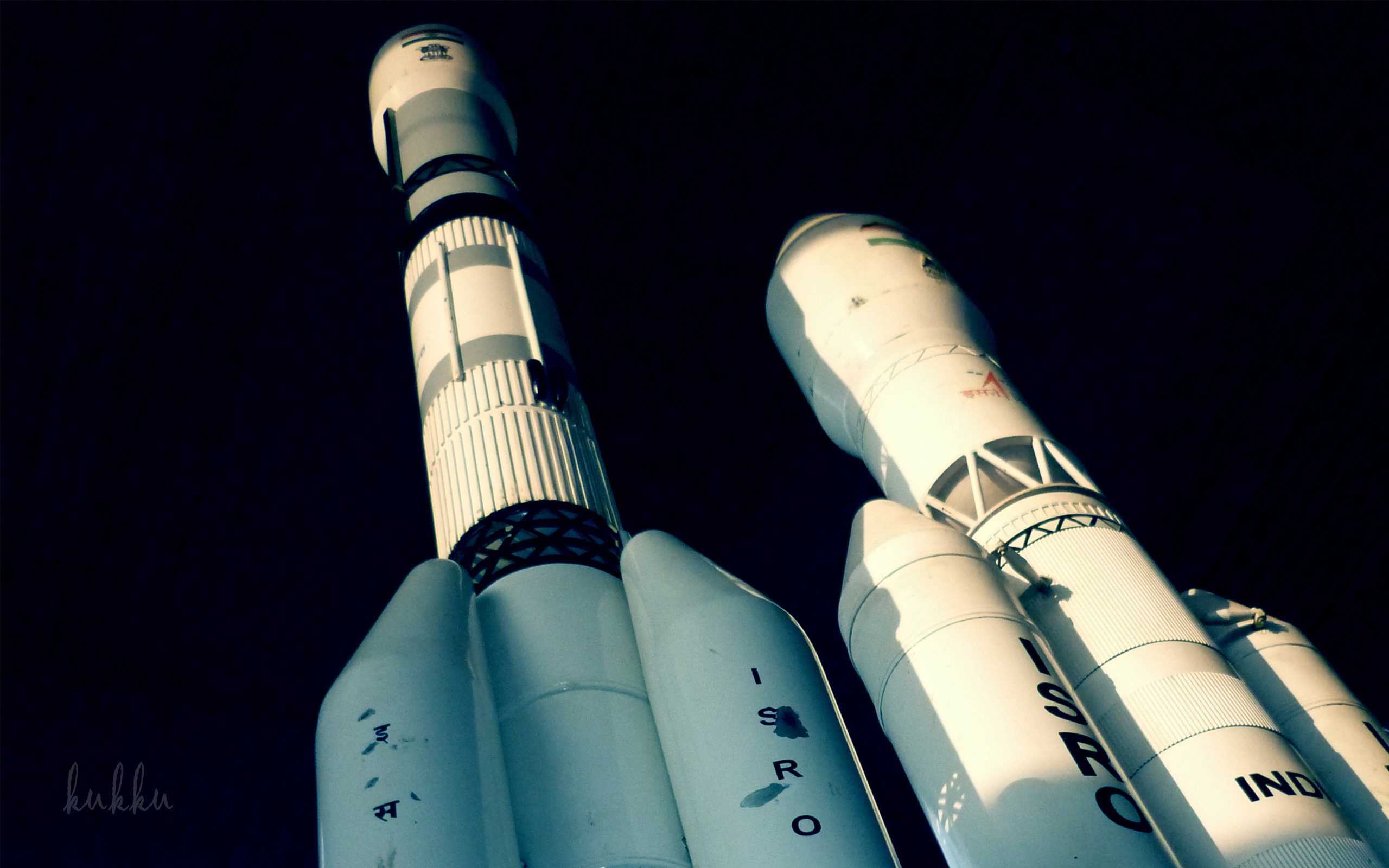 La India lanza con éxito al espacio 20 satélites en un solo cohete | La ...