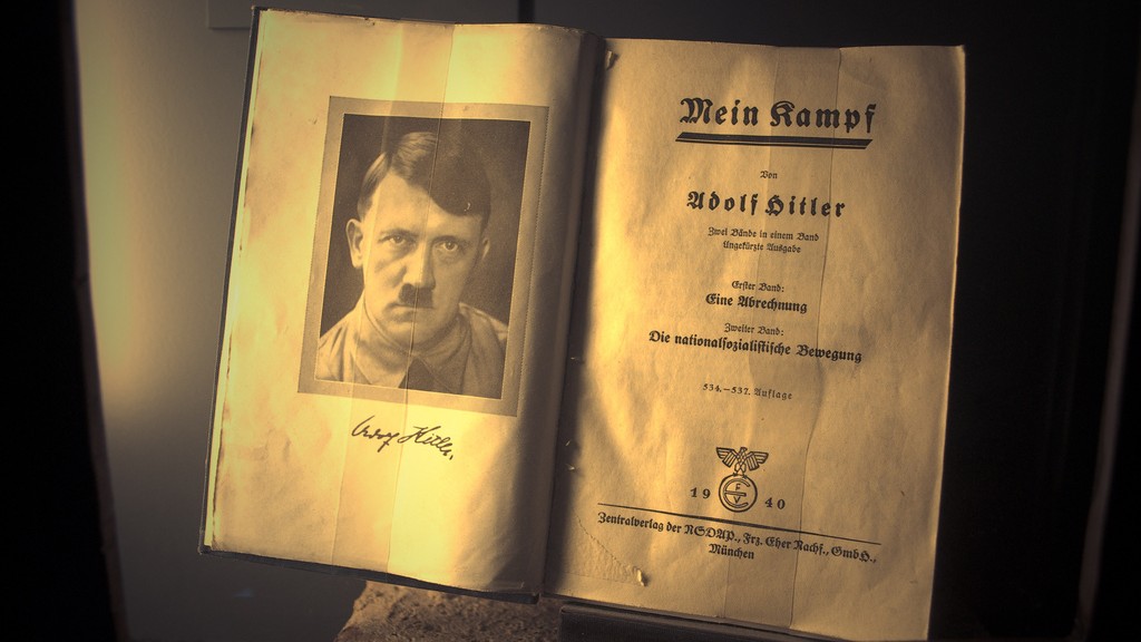 La edición crítica de "Mein Kampf" vende 85.000 ejemplares en un año ...