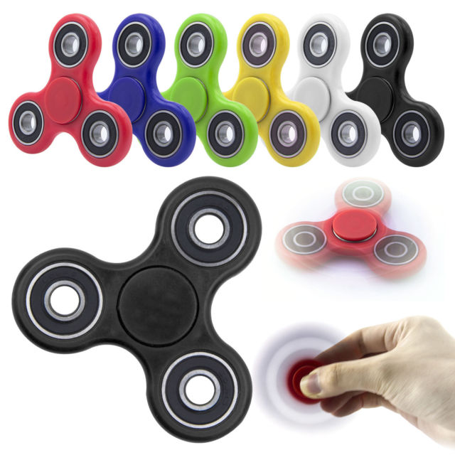 Rusia investiga uso de fidget spinners por la oposición | La República EC