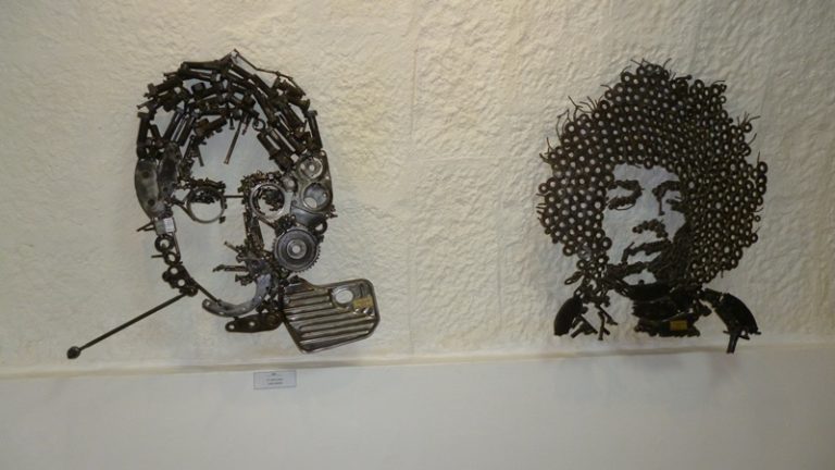 John Lennon y Jimmy Hendrix | La República EC