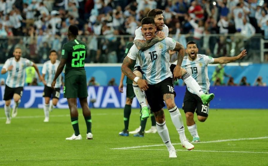 Correa y Evo felicitan a Messi; Macri a Rojo | La República EC