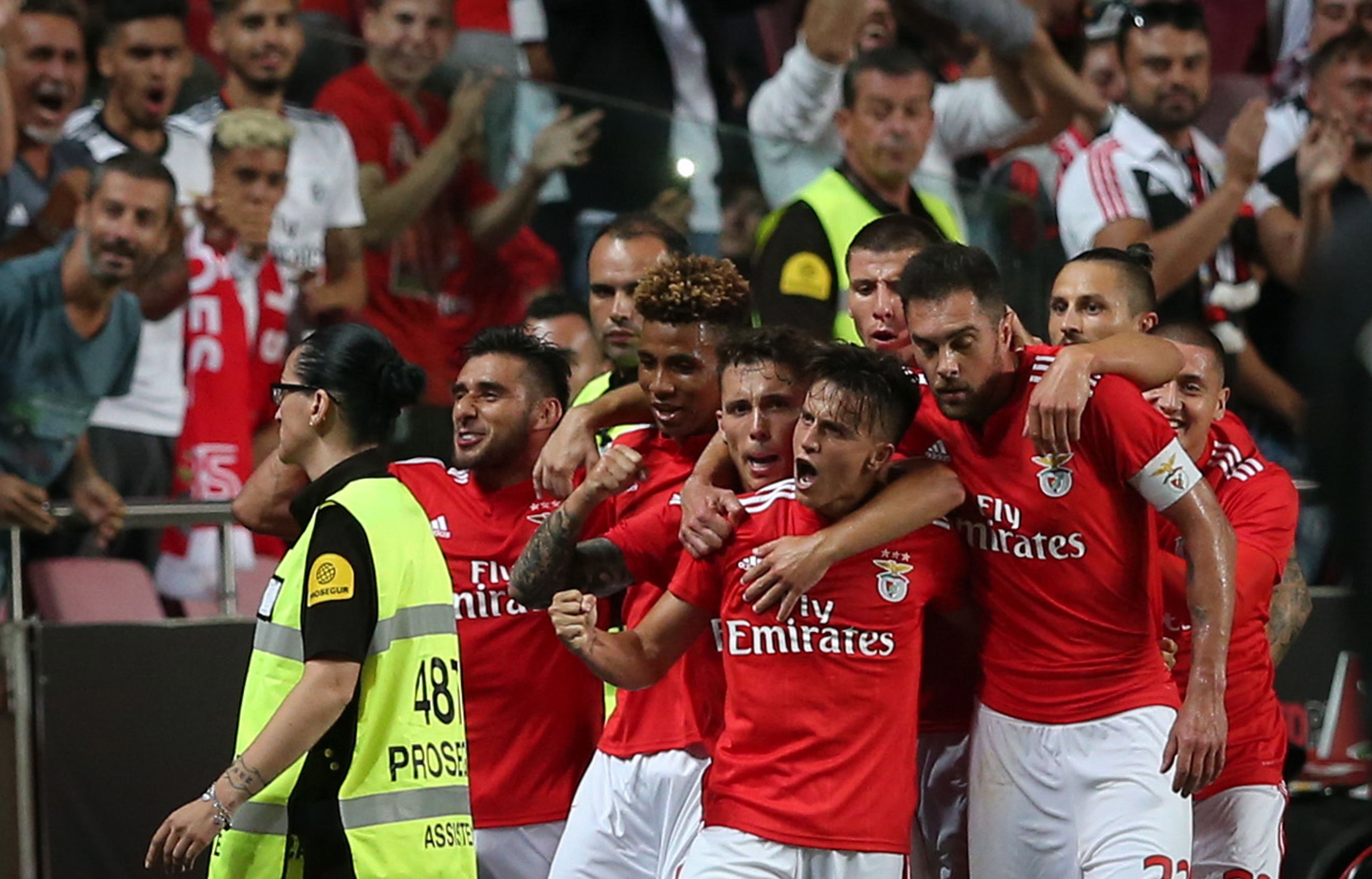 Benfica gana en el partido inaugural | La República EC