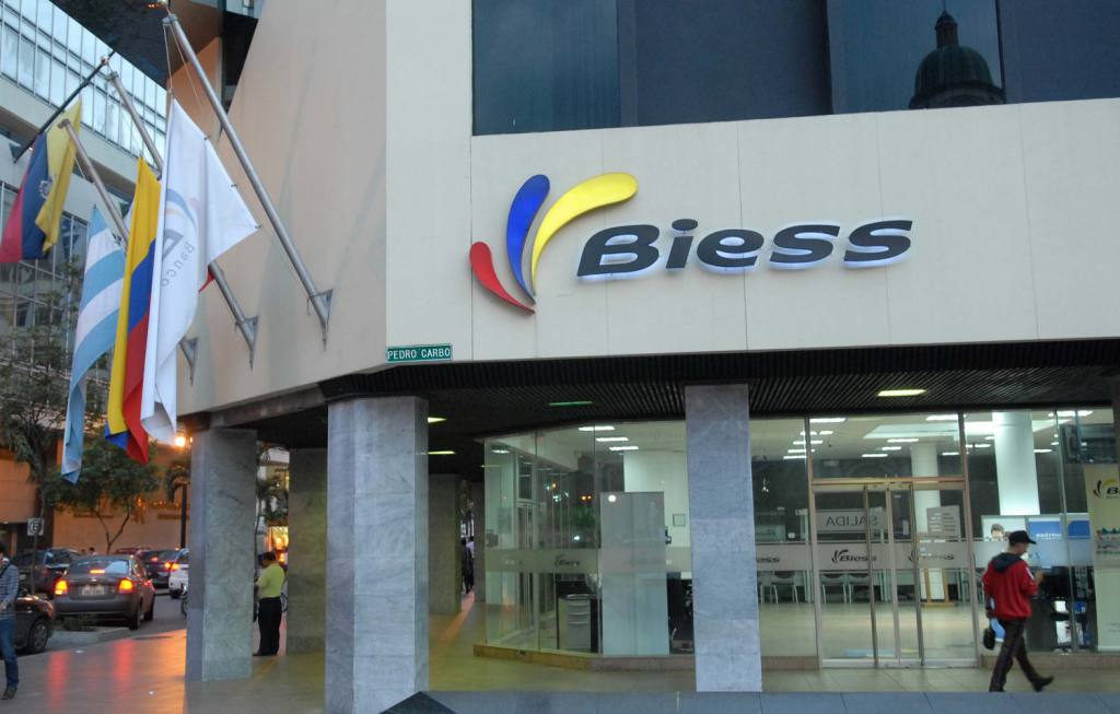 Biess recibe 40 millones de dólares para financiar la seguridad social ...