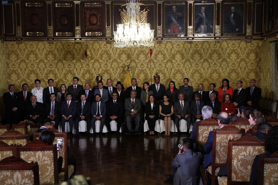 Moreno nombra a nuevos ministros en segundo reajuste de Gobierno en ...