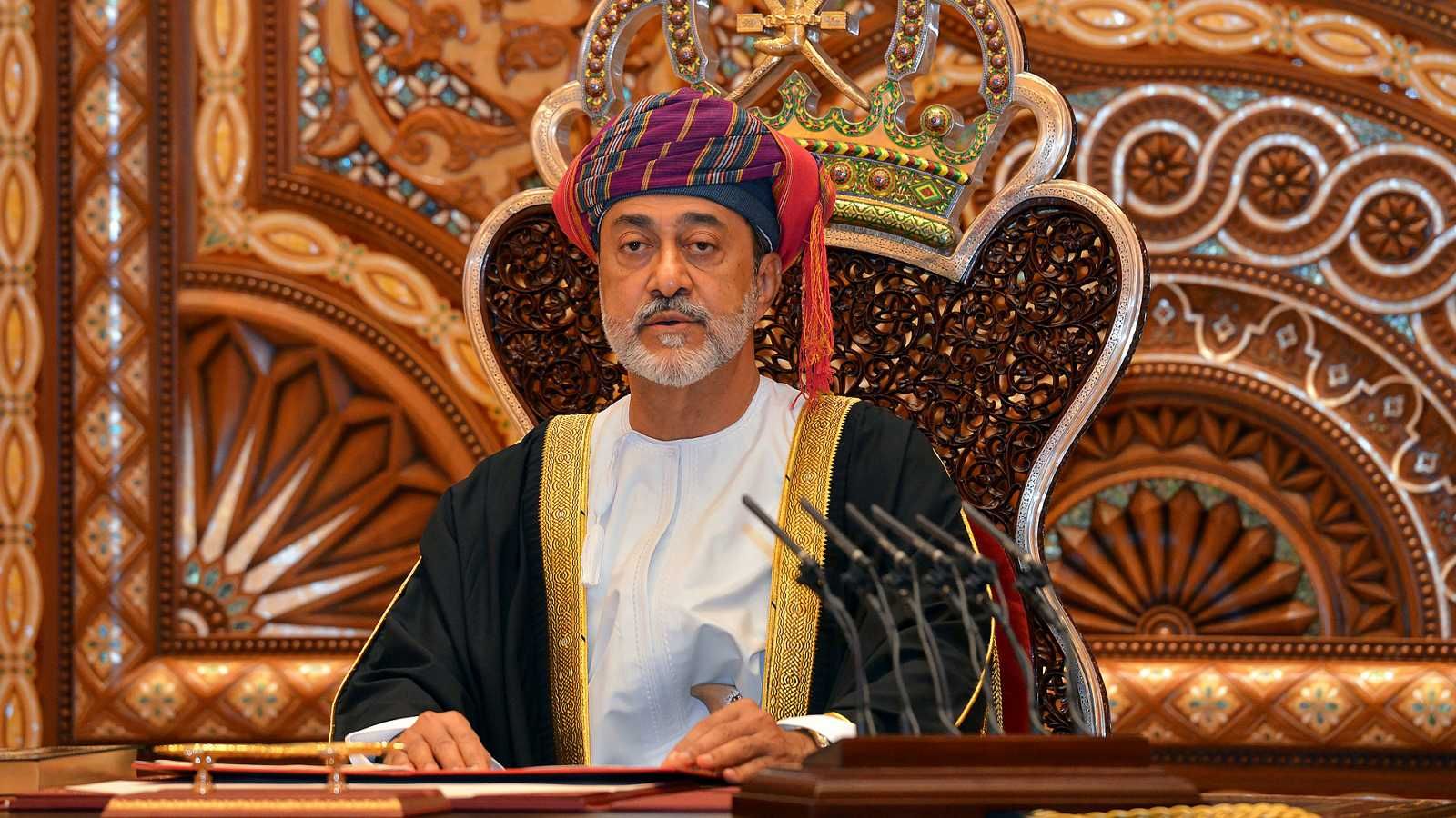 El nuevo sultán de Omán asume el trono | La República EC