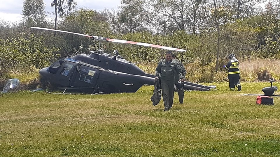 Helicóptero de la FAE aterriza de emergencia en Quito | La República EC