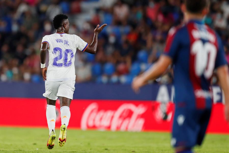 3-3. Un Vinicius espectacular rescata el empate blanco | La República EC