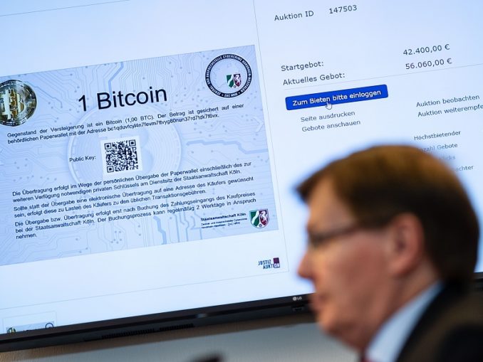 Certificado vacunación covid "Adolf Hitler" burla control europeo