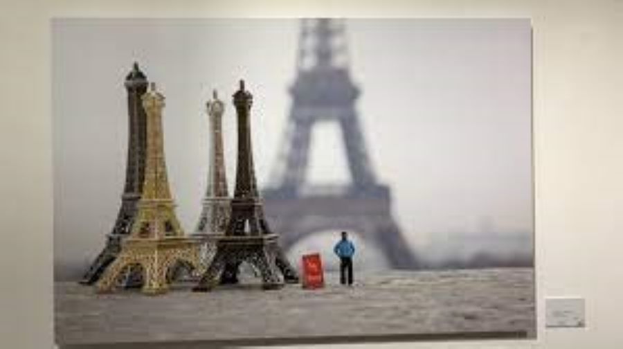 El arte en miniatura entra en las galerías