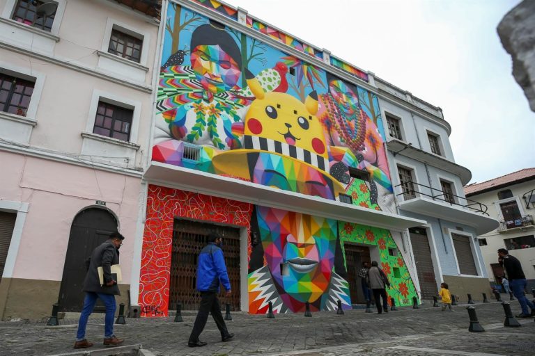 Atacan mural en que se ve un Pikachu en el centro de Quito