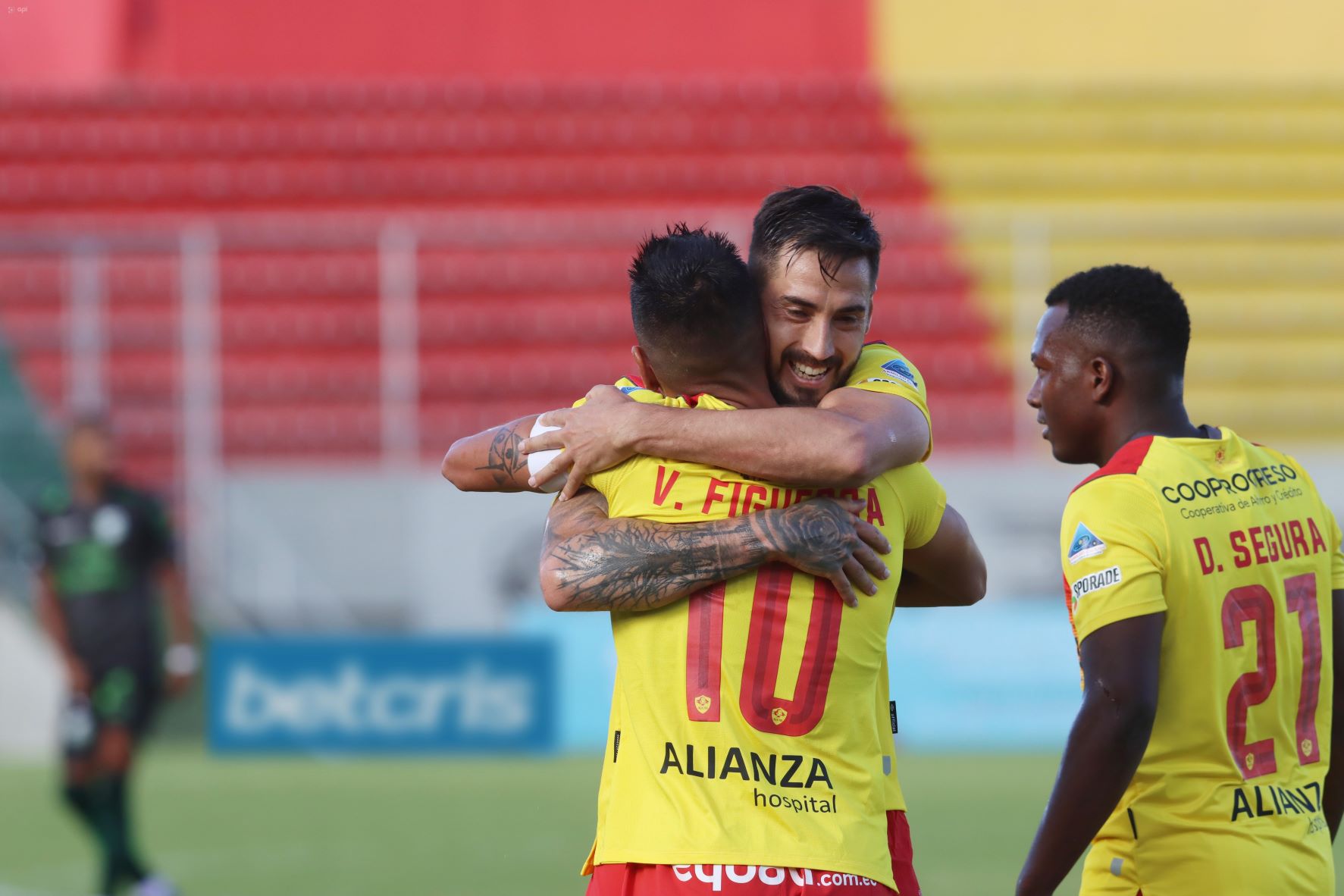 Aucas y Emelec, un duelo crucial para alcanzar la final
