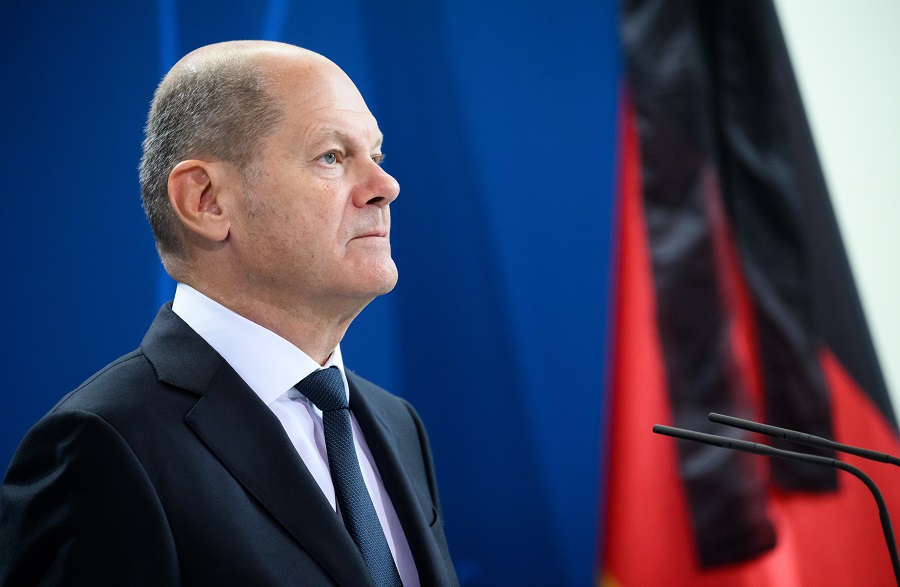 Canciller Scholz: "Alemania también llora a la reina británica"