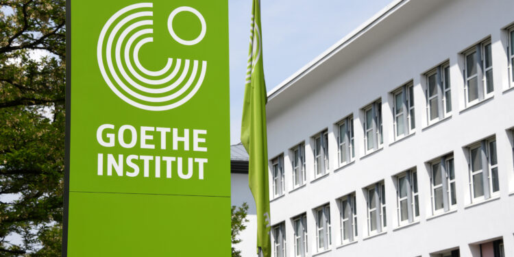 Instituto Goethe teme cierres por recortes presupuestarios