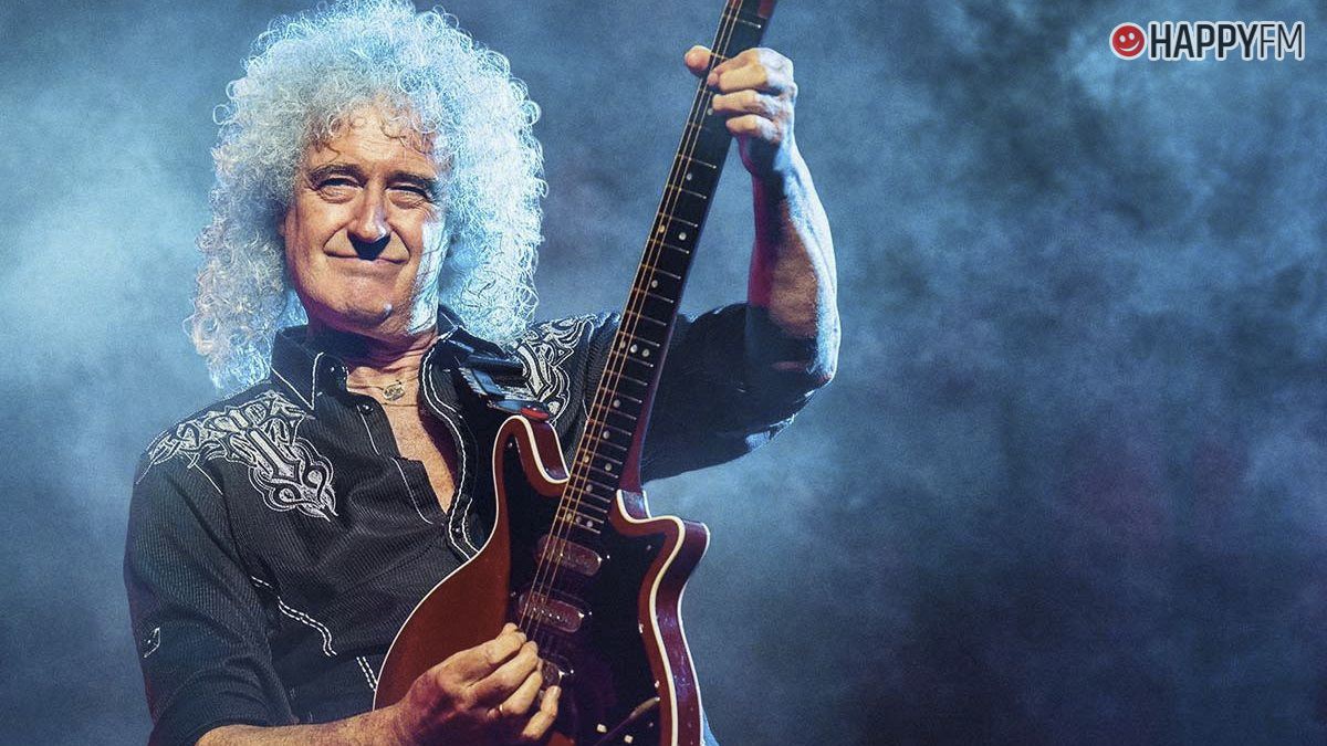 Brian May, guitarrista de "Queen", recibe el título de "caballero"