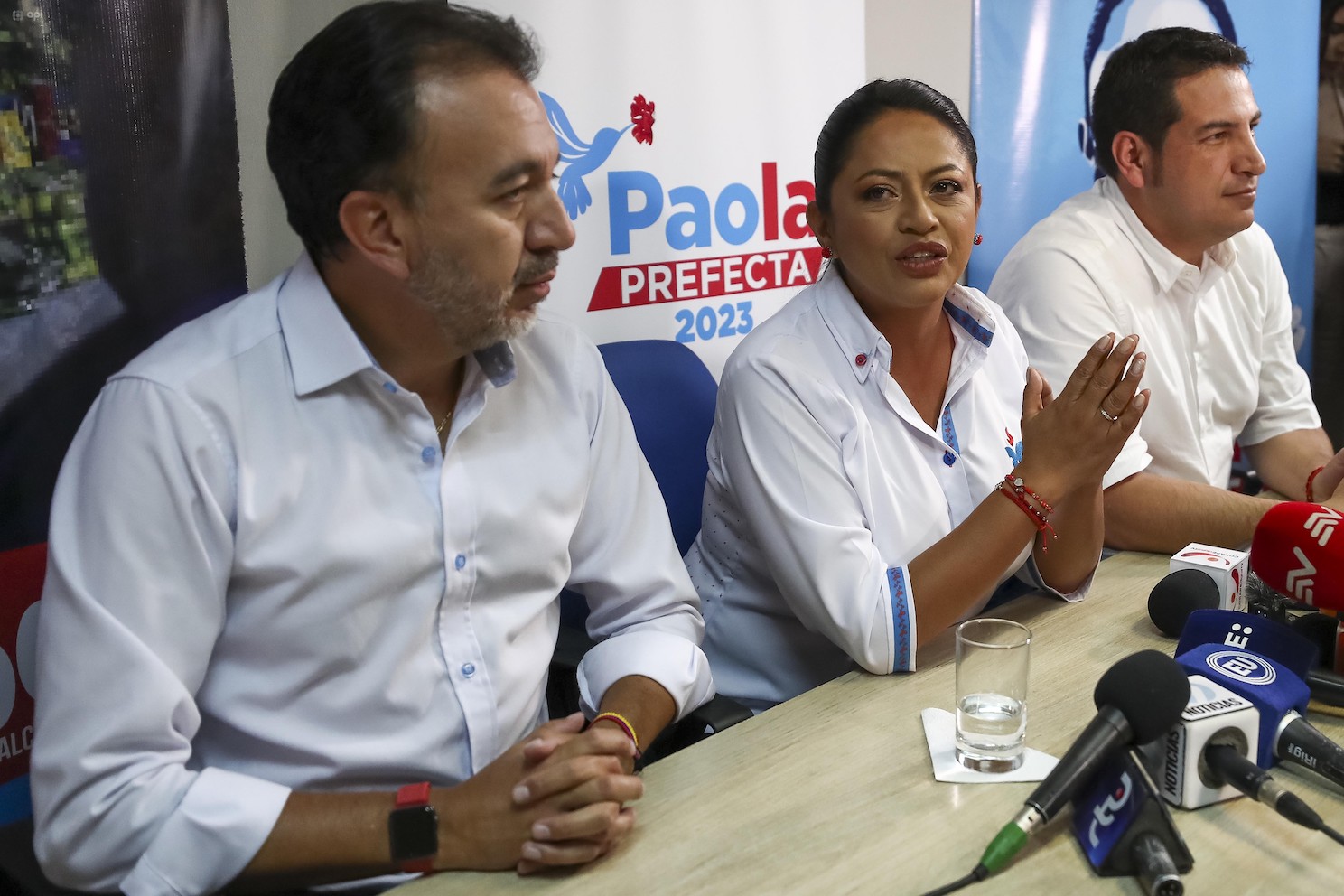 Con el 90%, Paola Pabón supera con 2 puntos a Churuchumbi | La República EC