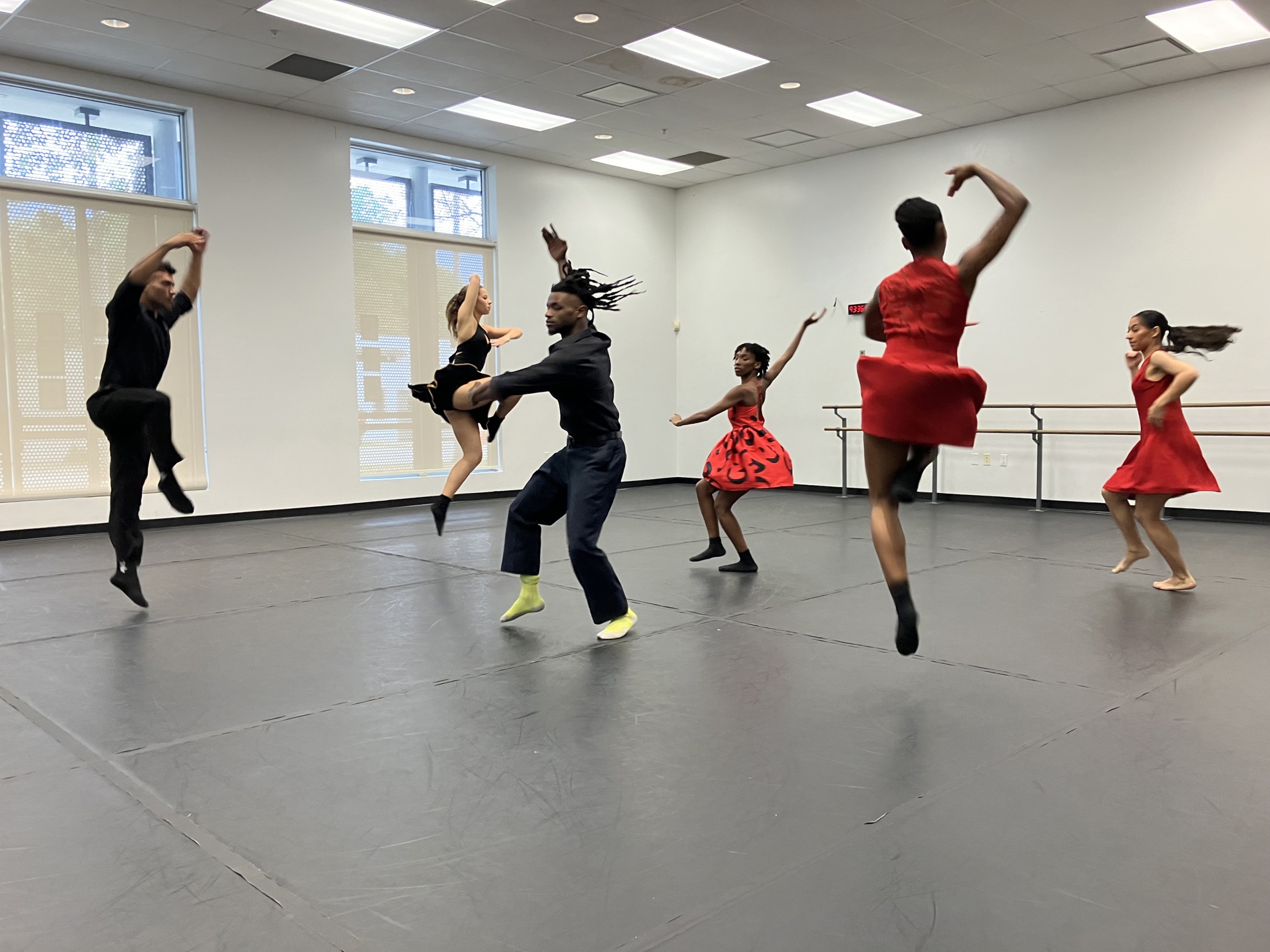 Espectáculo de danza en Miami celebra a la mujer y a cultura hispana ...