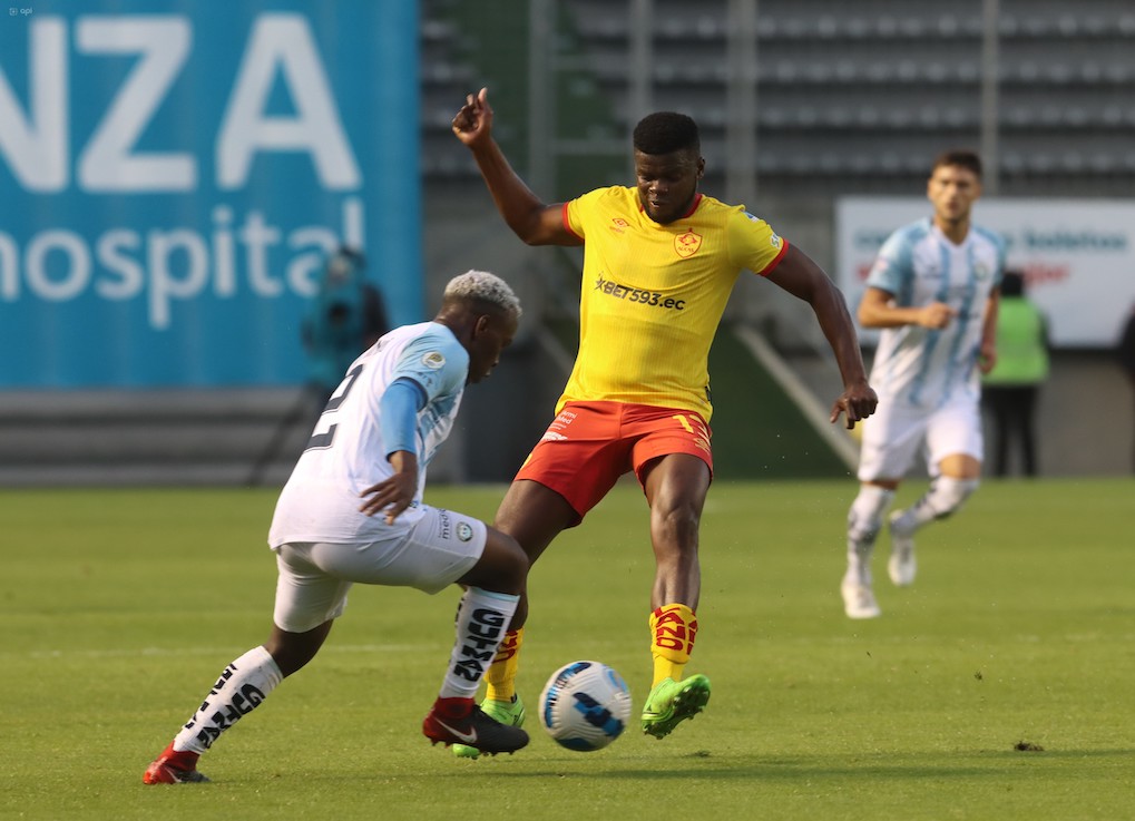 1-0. Papá gana Guayaquil City, a lo Aucas, y es puntero