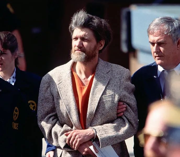 El terrorista "Unabomber" fue hallado muerto en su celda