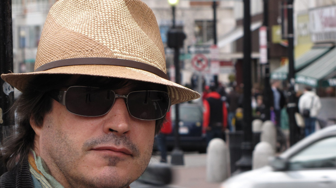 Bayly será uno de los invitados de la FIL de Guayaquil