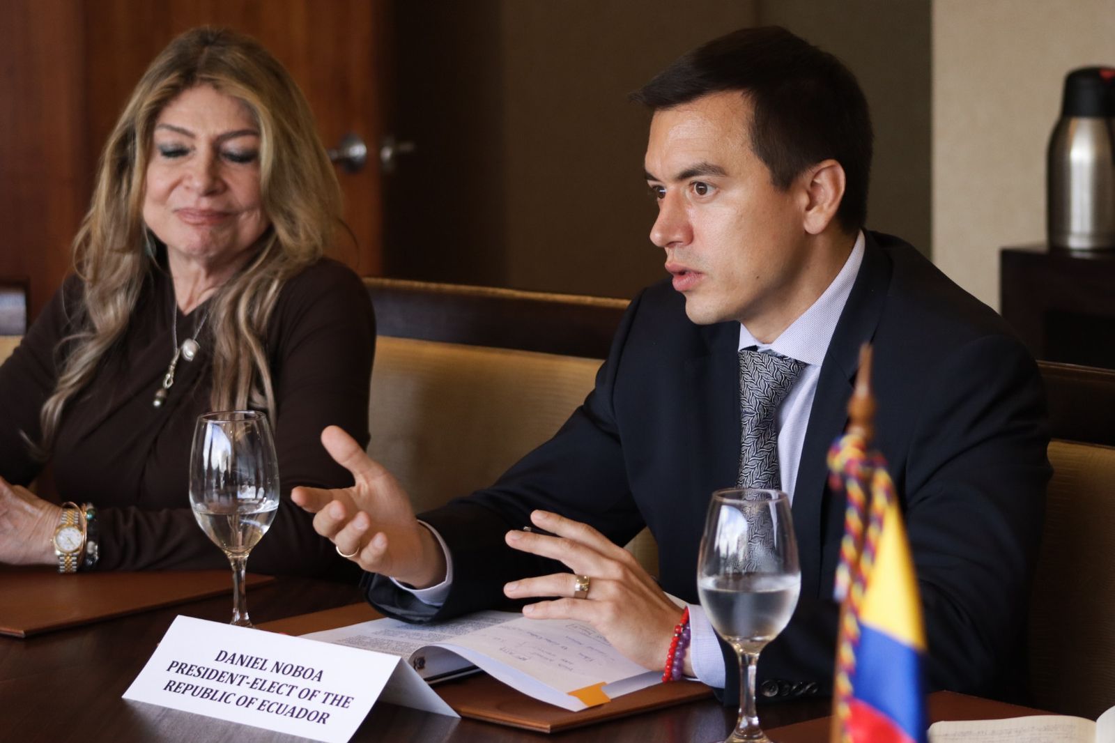 Ivonne Baki deja embajada del Ecuador en Washington y va a París | La ...