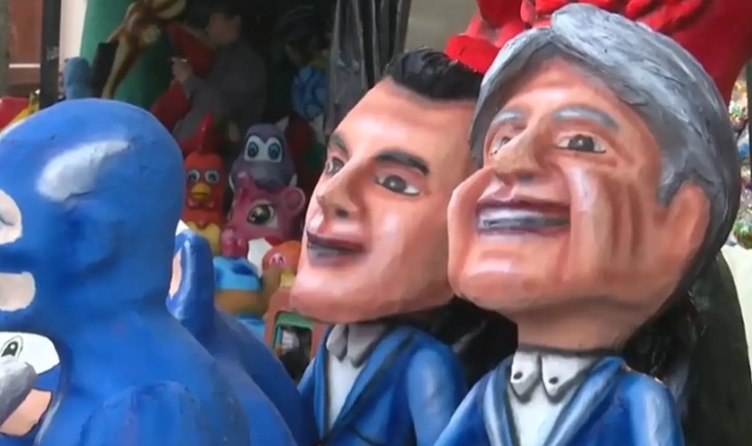 La venta de monigotes se intensifica en Quito