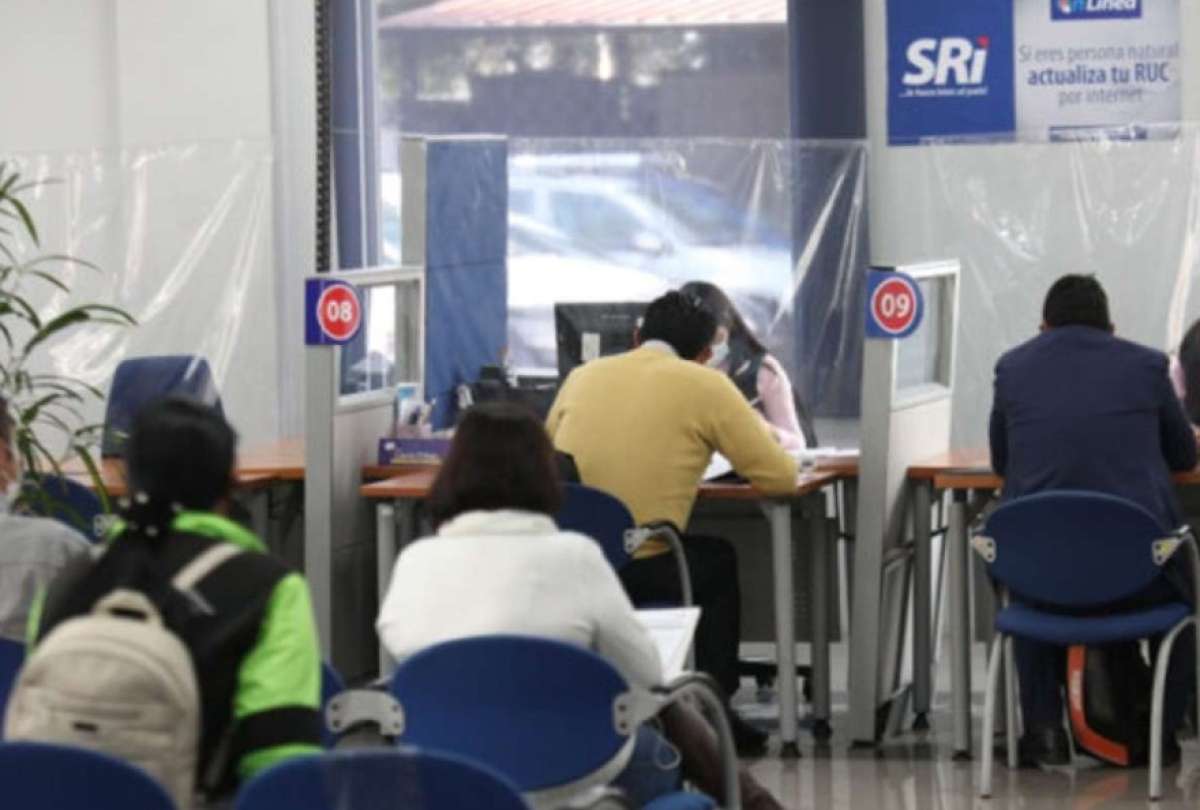 El SRI comienza controles tributarios a ‘freelancers’