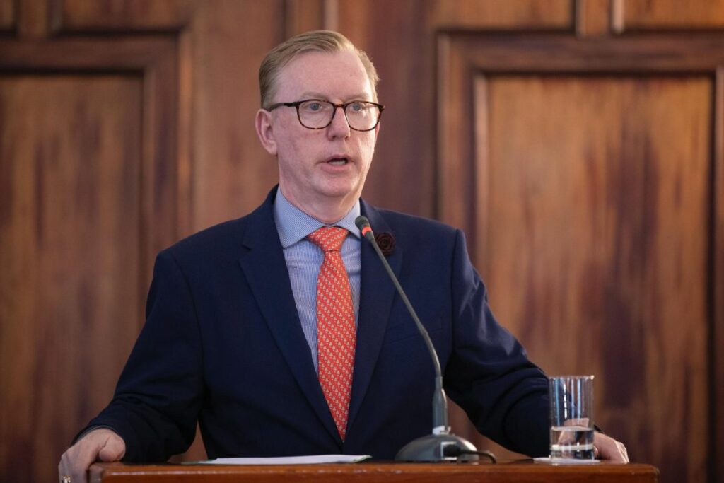 Embajador Michael Fitzpatrick se despide de Ecuador