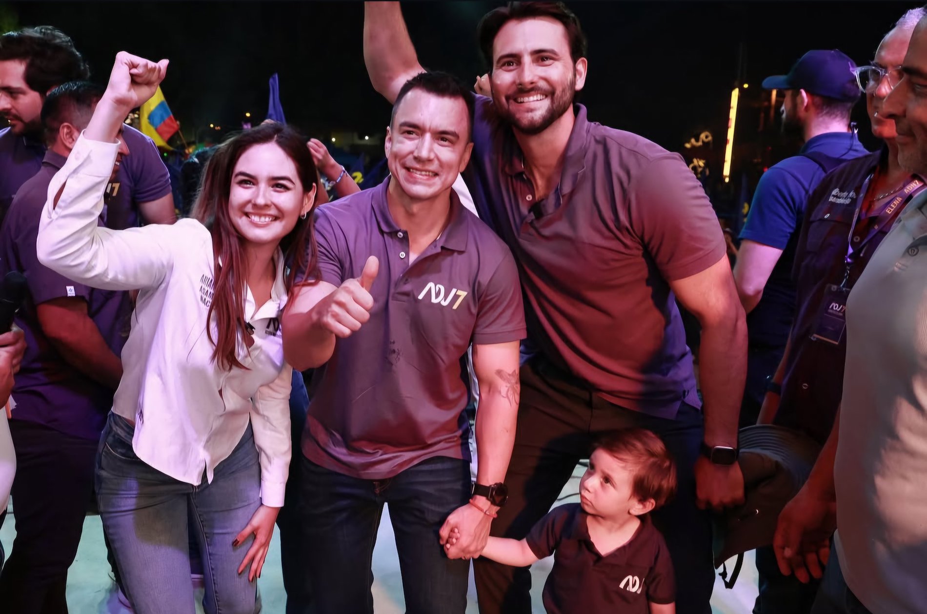 Noboa desacata CC y cierra campaña como candidato-presidente