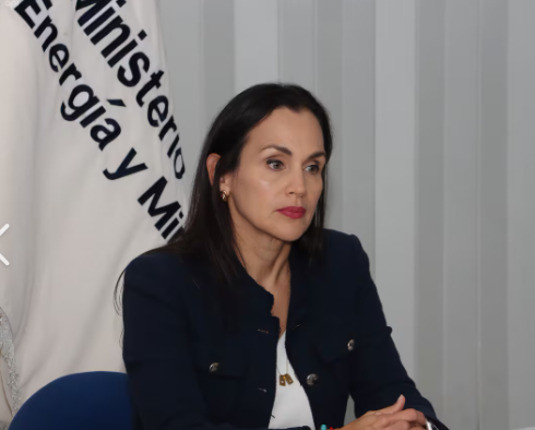 Noboa oficializa a Inés Manzano como ministra de Energía | La República EC
