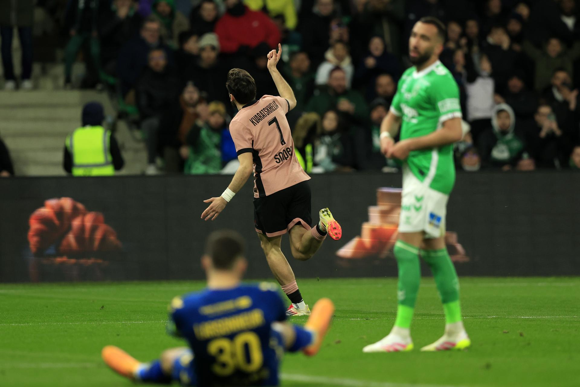 1-6. El PSG de Pacho destruyó al Saint-Étienne