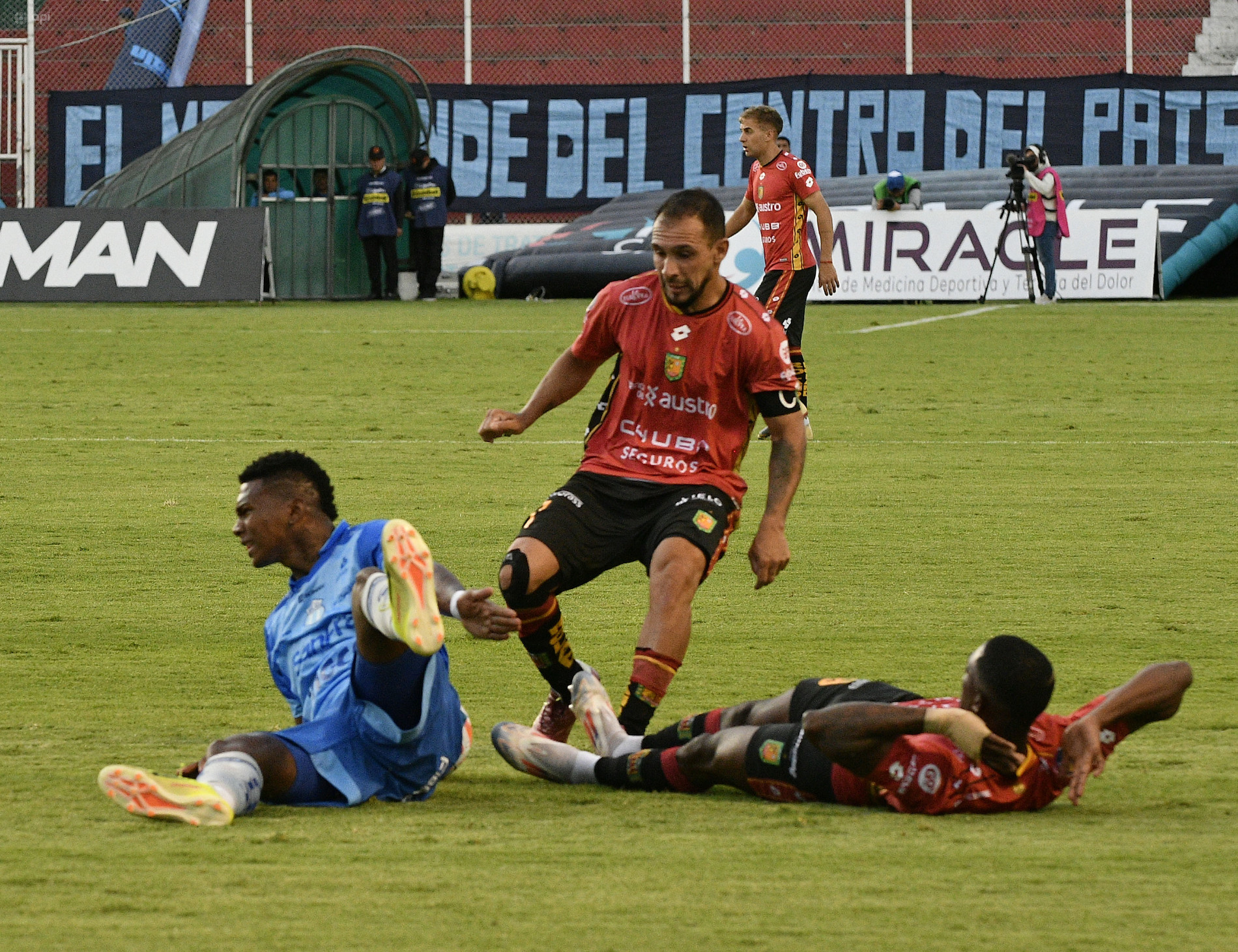 Macará se queda sin técnico tras perder frente al Cuenca