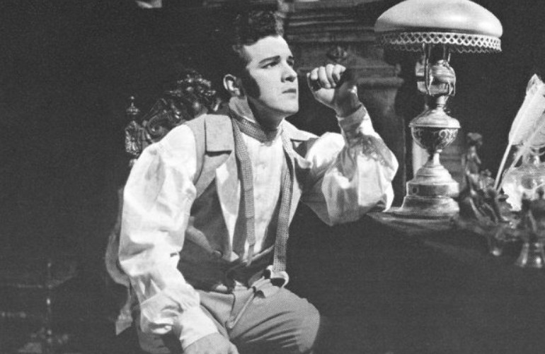 El tenor peruano Luis Alva muere a los 98 años