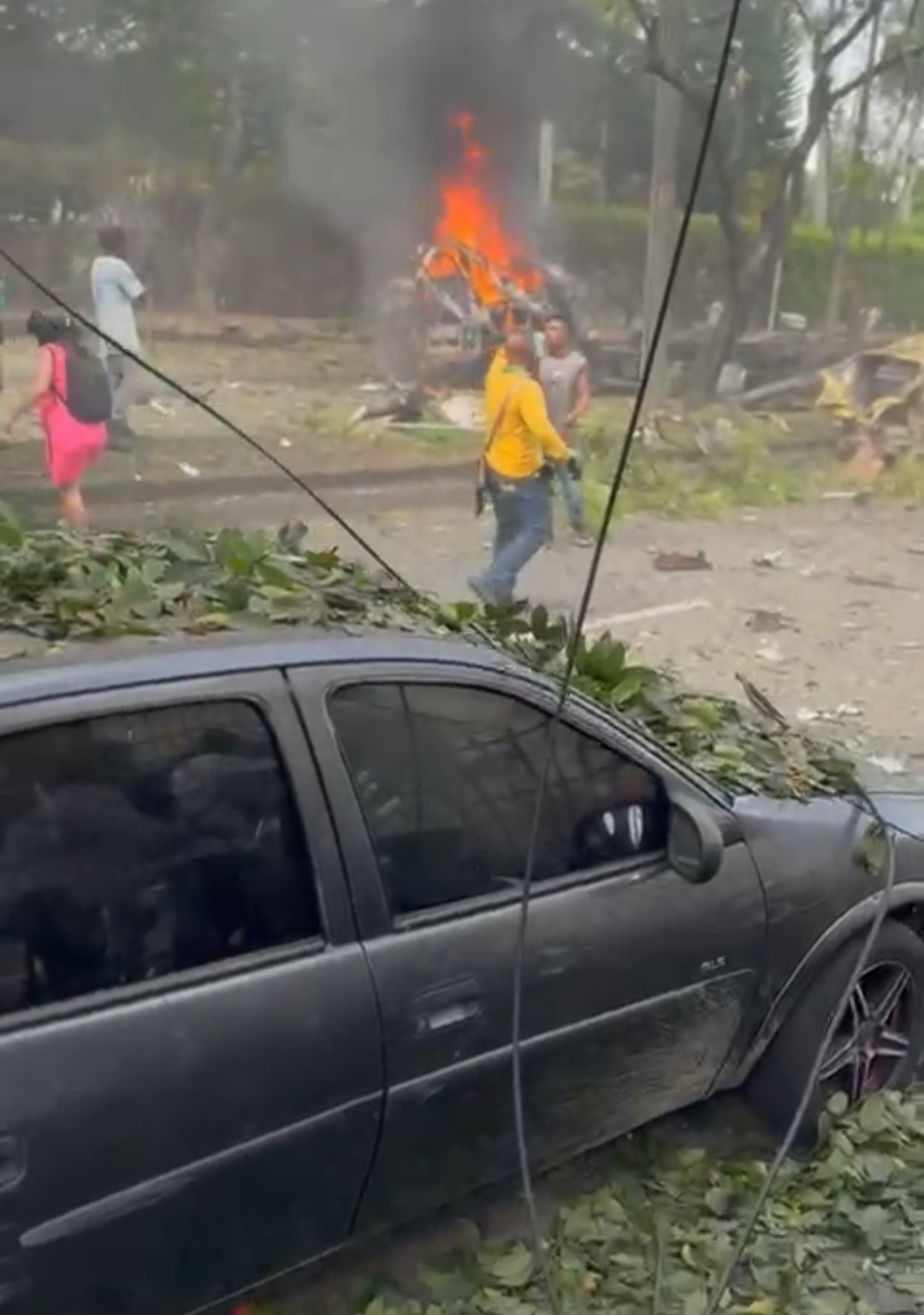 Dos fuertes explosiones en la base aérea de Cali
