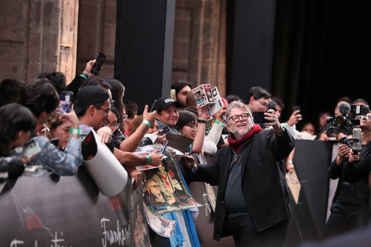 Guillermo del Toro presenta 'Frankenstein' en México