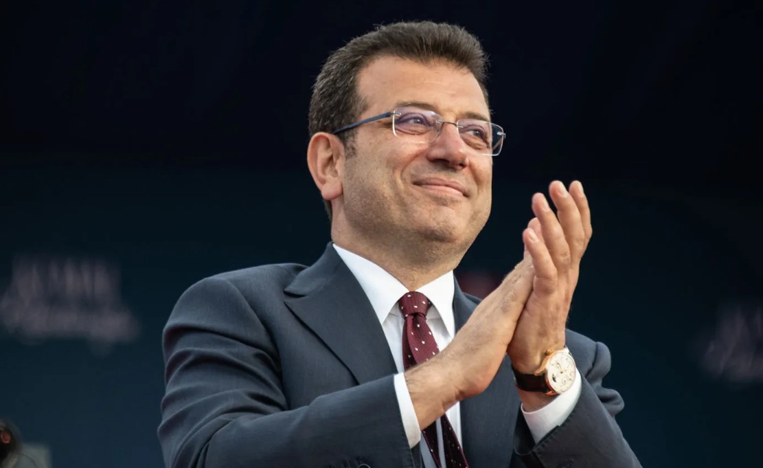 Imamoglu deberá indemnizar a Erdogan por criticarlo en X