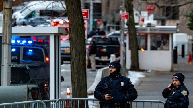 Maduro y Flores llegan a tribunal de Nueva York